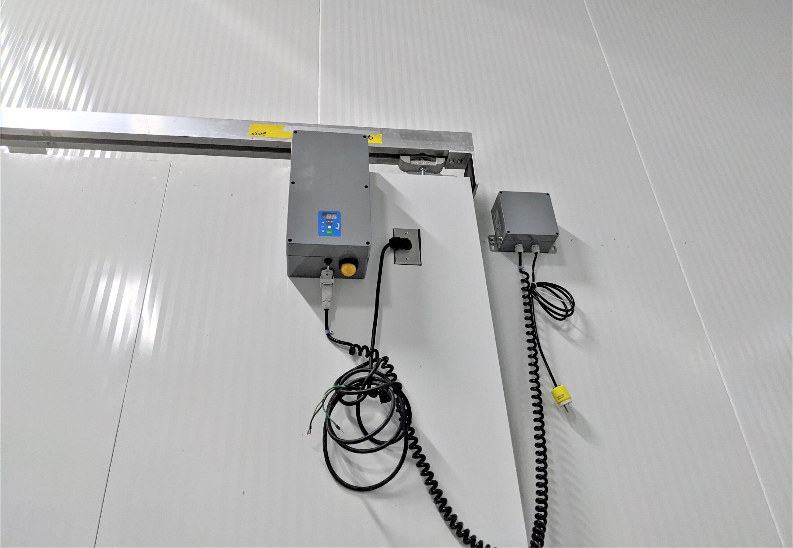 CL-1750-E, NEW Electric Sliding Door - Norbec