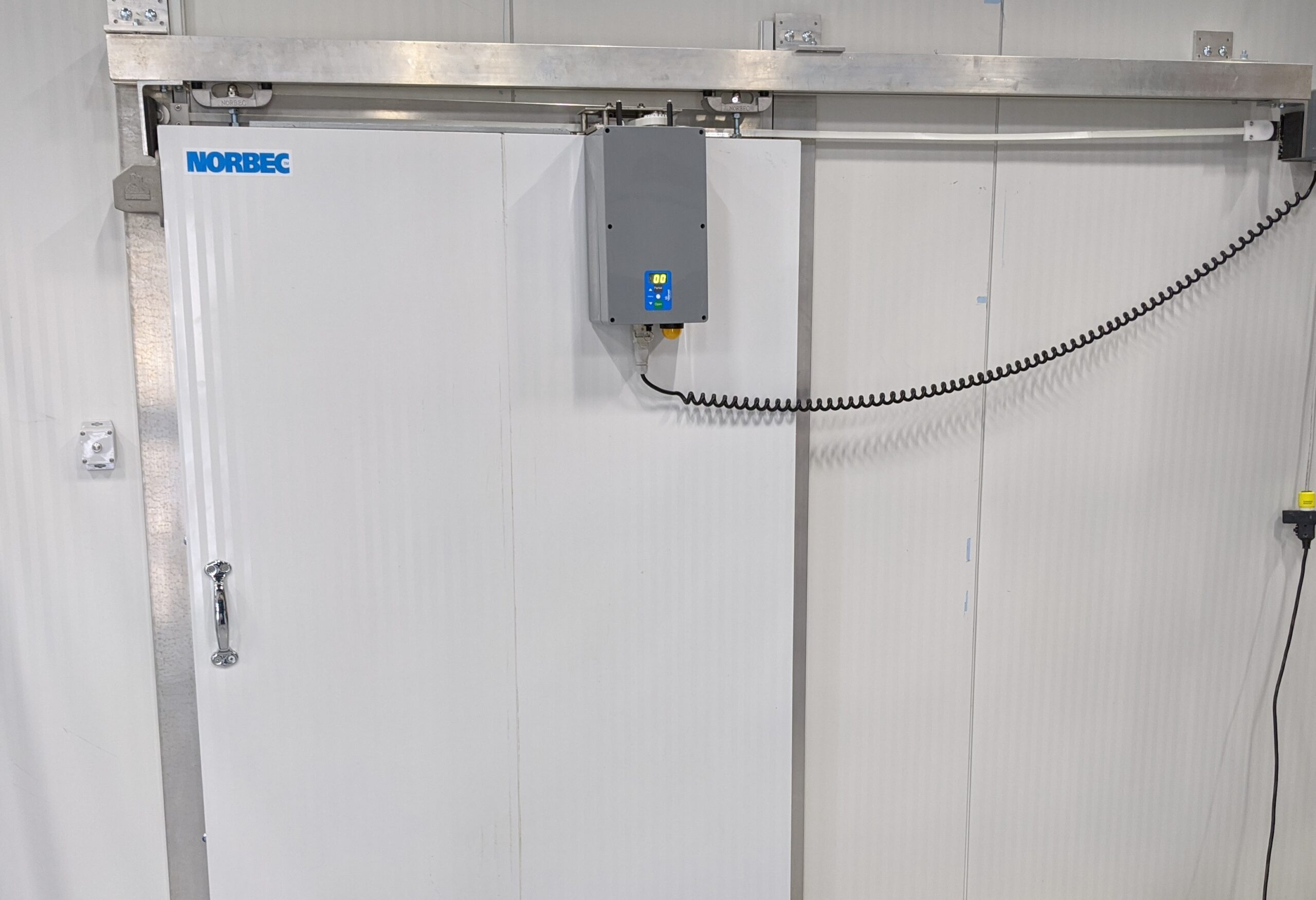 CL-1750-E, NEW Electric Sliding Door - Norbec