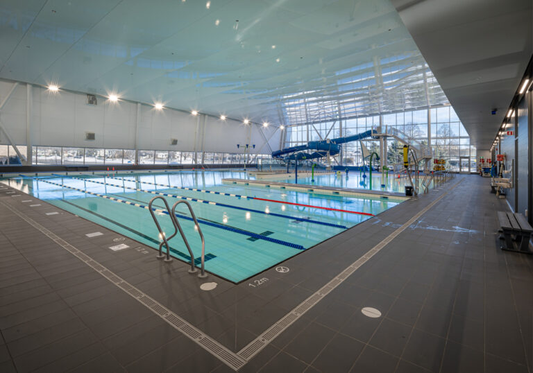 Insulated Metal Panels, the Perfect Choice for Aquatic Centers - Norbec